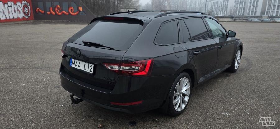 Melns Skoda SuperB 2018 Viļņa, ar dzinēja tilpumu 2.00 L un nobraukumu 255 tūkst. km par 16000 €, foto 5 vietnē AUTOMOTO.COM.LV