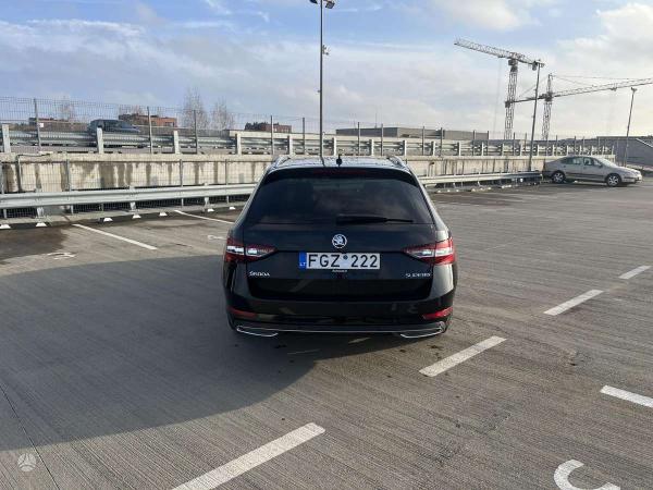 Black Skoda SuperB 2018 in Vilnius, with an engine capacity of 1.97 L and mileage of 300 thousand km for 12000 €, photo 2 on AUTOMOTO.COM.LV