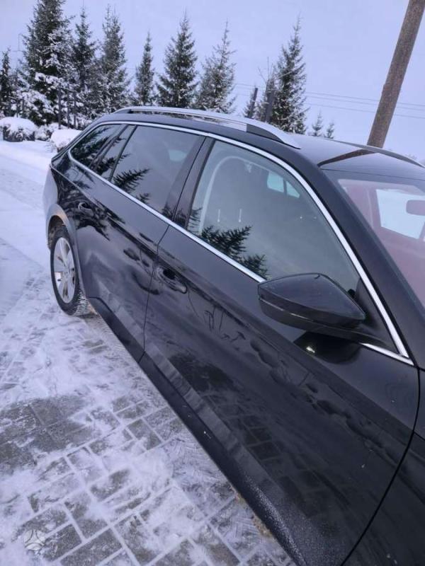 Black Skoda SuperB 2018 in Vilnius, with an engine capacity of 1.97 L and mileage of 147 thousand km for 14999 €, photo 5 on AUTOMOTO.COM.LV