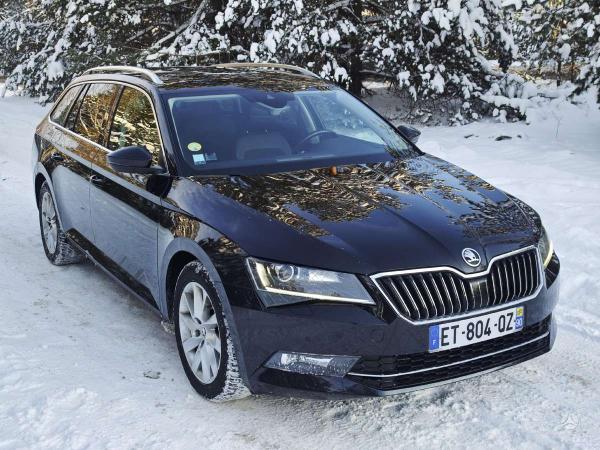 Black Skoda SuperB 2018 in Vilnius, with an engine capacity of 1.97 L and mileage of 216 thousand km for 12800 €, photo 1 on AUTOMOTO.COM.LV