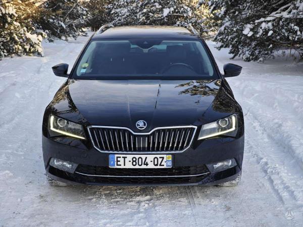 Black Skoda SuperB 2018 in Vilnius, with an engine capacity of 1.97 L and mileage of 216 thousand km for 12800 €, photo 2 on AUTOMOTO.COM.LV