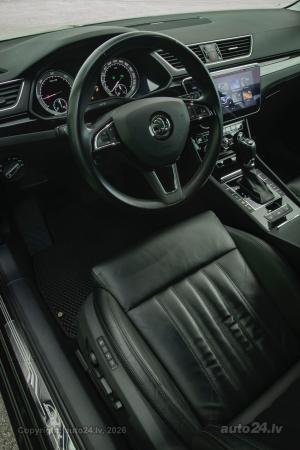 Melns Skoda SuperB 2018 Tallina, ar dzinēja tilpumu 2.00 L un nobraukumu 231 tūkst. km par 16999 €, foto 7 vietnē AUTOMOTO.COM.LV