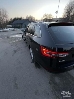 Melns Skoda SuperB 2018 Šilalė, ar dzinēja tilpumu 2.00 L un nobraukumu 310 tūkst. km par 13200 €, foto 5 vietnē AUTOMOTO.COM.LV