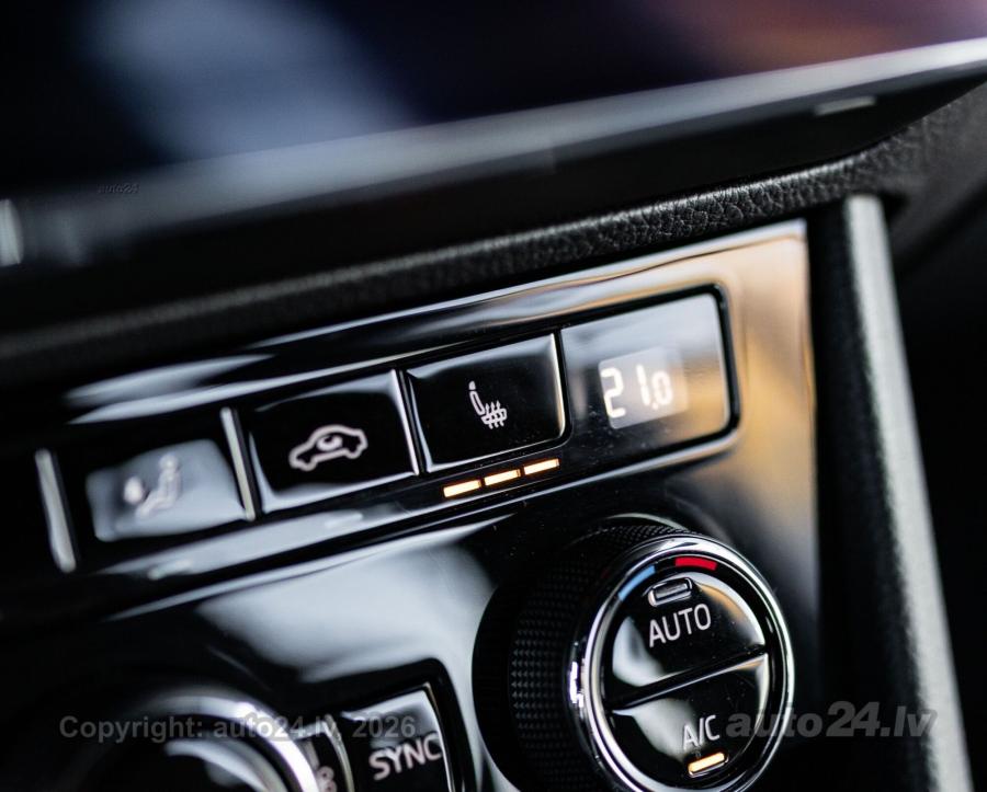 Melns Skoda SuperB 2018 Tallina, ar dzinēja tilpumu 2.00 L un nobraukumu 193 tūkst. km par 16990 €, foto 21 vietnē AUTOMOTO.COM.LV