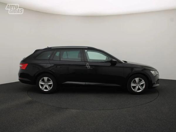 Black Skoda SuperB 2018 in Vilnius, with an engine capacity of 1.60 L and mileage of 216 thousand km for 11199 €, photo 9 on AUTOMOTO.COM.LV