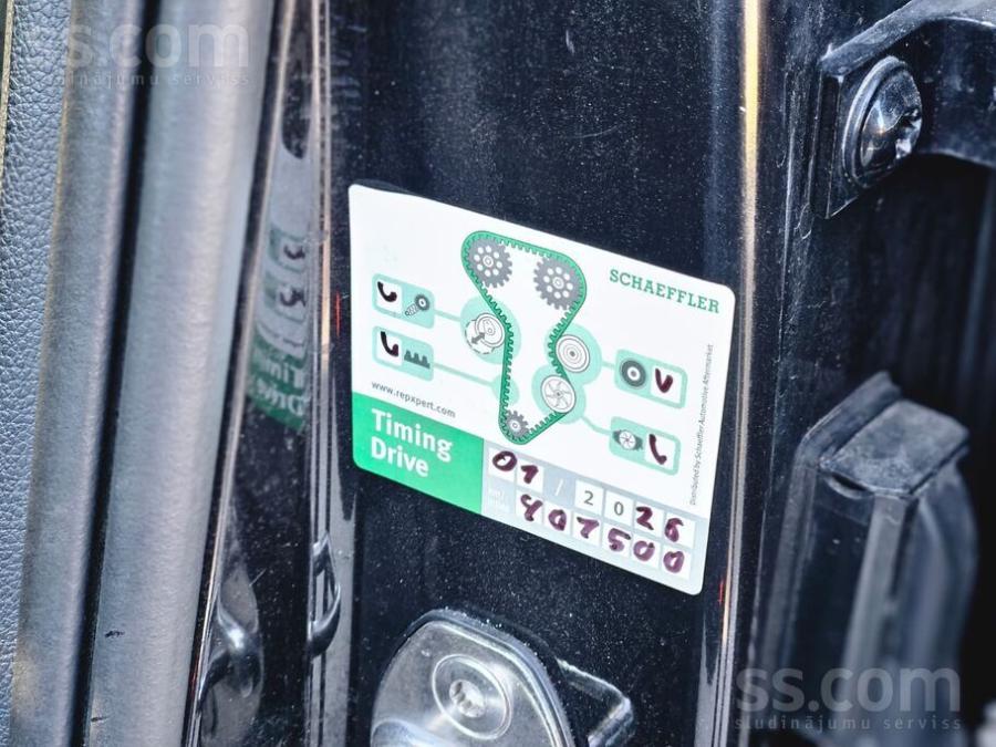 Melns Skoda SuperB 2018 Rīga, ar dzinēja tilpumu 2.00 L un nobraukumu 405 tūkst. km par 10000 €, foto 7 vietnē AUTOMOTO.COM.LV