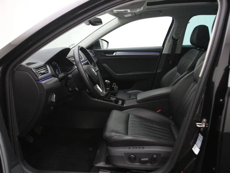 Black Skoda SuperB 2018 in Vilnius, with an engine capacity of 1.40 L and mileage of 230 thousand km for 12199 €, photo 5 on AUTOMOTO.COM.LV
