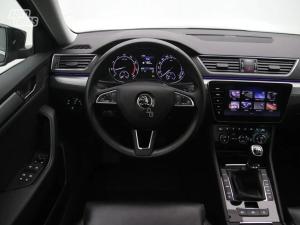 Black Skoda SuperB 2018 in Vilnius, with an engine capacity of 1.40 L and mileage of 230 thousand km for 12199 €, photo 18 on AUTOMOTO.COM.LV