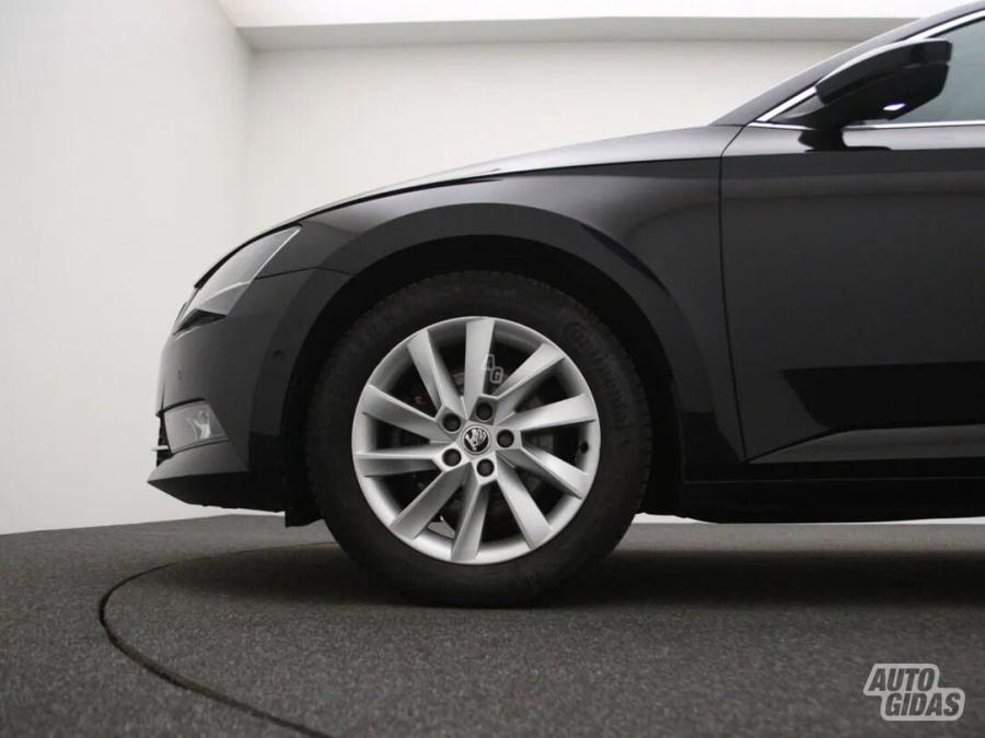 Black Skoda SuperB 2018 in Vilnius, with an engine capacity of 1.40 L and mileage of 230 thousand km for 12199 €, photo 29 on AUTOMOTO.COM.LV
