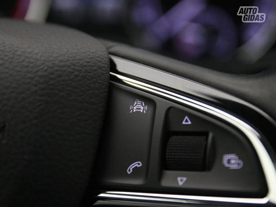 Black Skoda SuperB 2018 in Vilnius, with an engine capacity of 1.40 L and mileage of 230 thousand km for 12199 €, photo 32 on AUTOMOTO.COM.LV