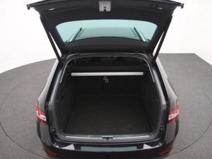 Black Skoda SuperB 2018 in Vilnius, with an engine capacity of 1.40 L and mileage of 230 thousand km for 12199 €, photo 37 on AUTOMOTO.COM.LV