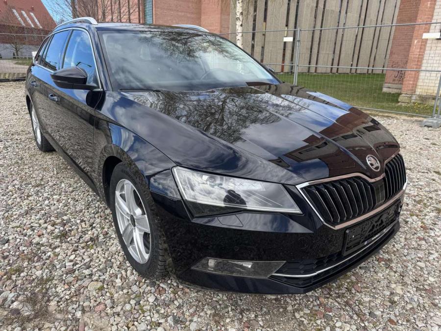 Melns Skoda SuperB 2018 Klaipėda, ar dzinēja tilpumu 1.97 L un nobraukumu 241 tūkst. km par 8999 €, foto 4 vietnē AUTOMOTO.COM.LV