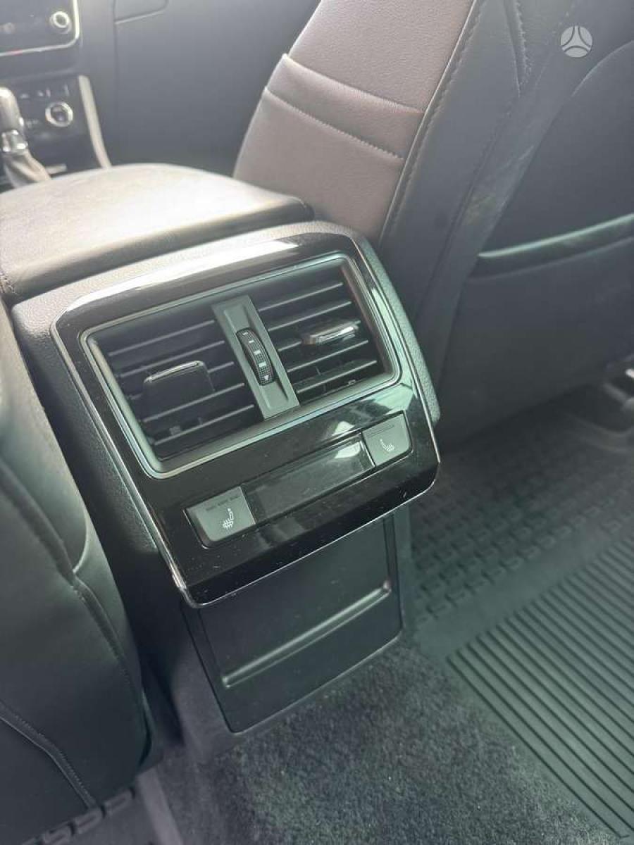 Melns Skoda SuperB 2018 Klaipėda, ar dzinēja tilpumu 1.97 L un nobraukumu 241 tūkst. km par 8999 €, foto 23 vietnē AUTOMOTO.COM.LV