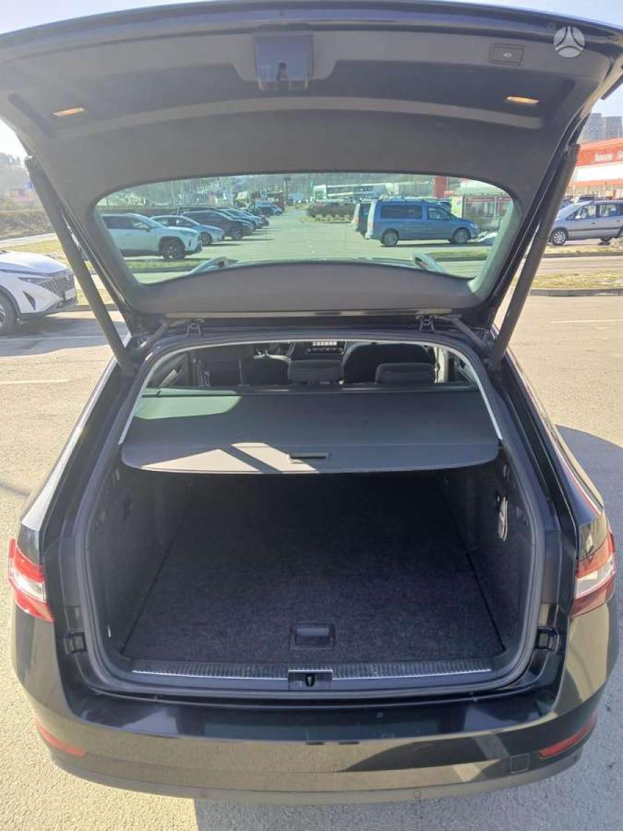 Черный Шкода Суперб 2018 в Вильнюс, объемом двигателя 1.97 л и пробегом 133 тыс. км за 12584 €, фото 6 на AUTOMOTO.COM.LV