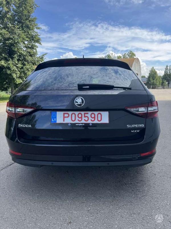 Black Skoda SuperB 2018 in Klaipeda, with an engine capacity of 1.97 L and mileage of 240 thousand km for 12600 €, photo 6 on AUTOMOTO.COM.LV