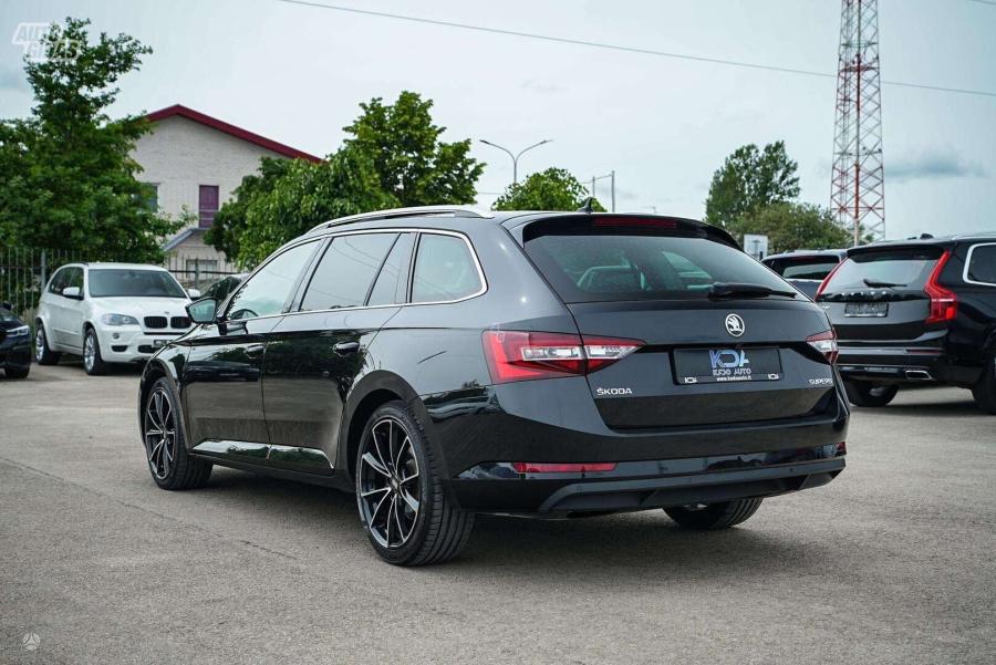 Melns Skoda SuperB 2018 Kauņa, ar dzinēja tilpumu 2.00 L un nobraukumu 184 tūkst. km par 14250 €, foto 9 vietnē AUTOMOTO.COM.LV