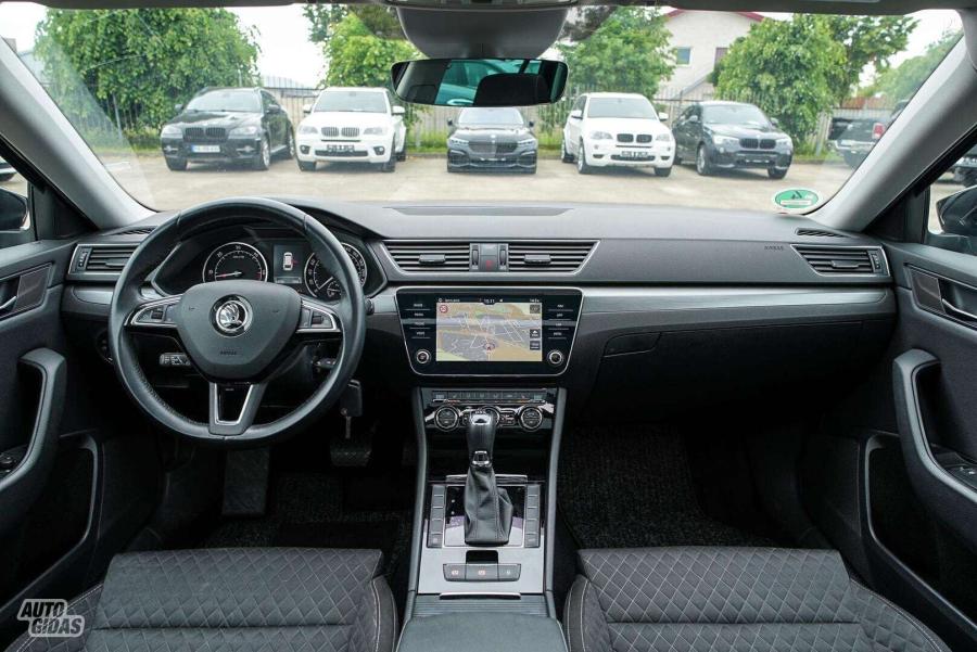 Melns Skoda SuperB 2018 Kauņa, ar dzinēja tilpumu 2.00 L un nobraukumu 184 tūkst. km par 14250 €, foto 17 vietnē AUTOMOTO.COM.LV