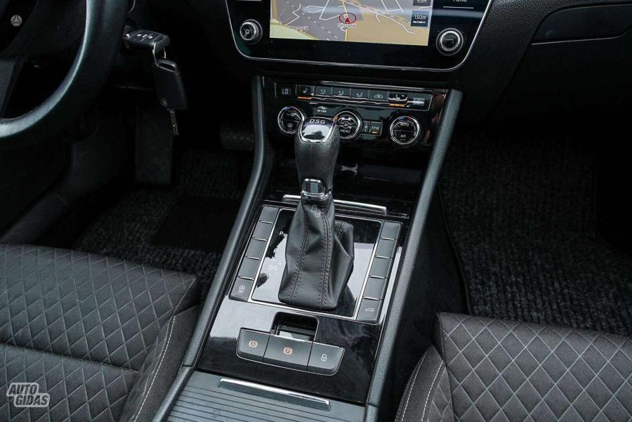 Melns Skoda SuperB 2018 Kauņa, ar dzinēja tilpumu 2.00 L un nobraukumu 184 tūkst. km par 14250 €, foto 22 vietnē AUTOMOTO.COM.LV