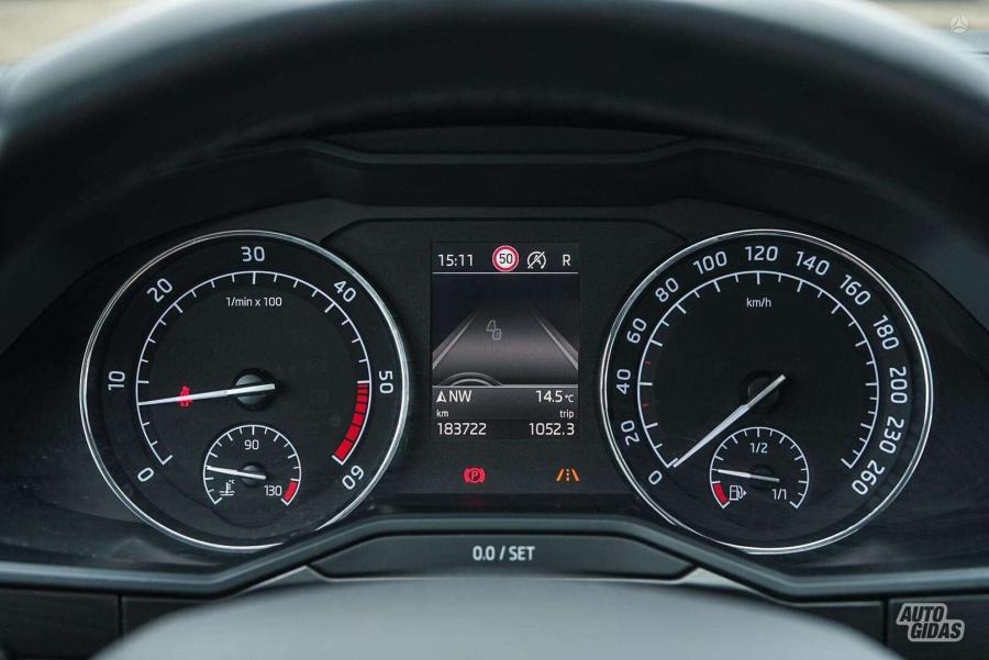 Melns Skoda SuperB 2018 Kauņa, ar dzinēja tilpumu 2.00 L un nobraukumu 184 tūkst. km par 14250 €, foto 26 vietnē AUTOMOTO.COM.LV