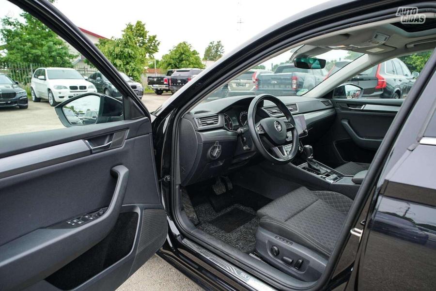 Melns Skoda SuperB 2018 Kauņa, ar dzinēja tilpumu 2.00 L un nobraukumu 184 tūkst. km par 14250 €, foto 27 vietnē AUTOMOTO.COM.LV