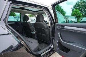 Melns Skoda SuperB 2018 Kauņa, ar dzinēja tilpumu 2.00 L un nobraukumu 184 tūkst. km par 14250 €, foto 36 vietnē AUTOMOTO.COM.LV
