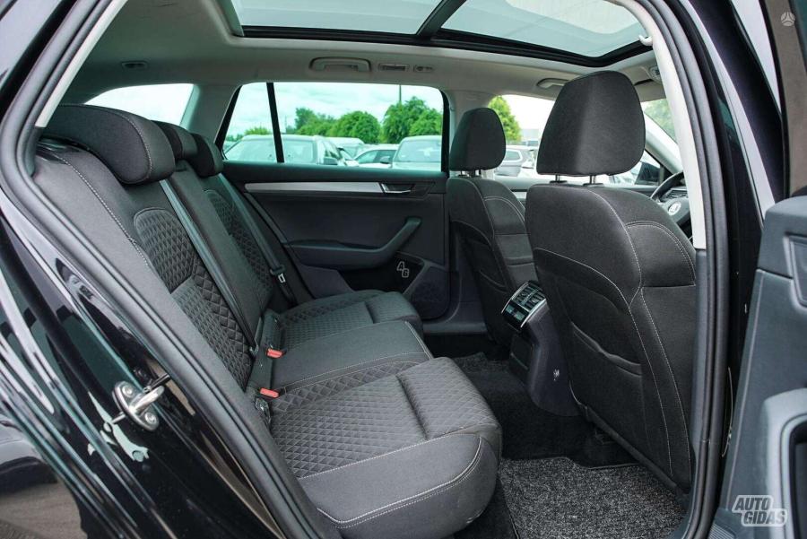 Melns Skoda SuperB 2018 Kauņa, ar dzinēja tilpumu 2.00 L un nobraukumu 184 tūkst. km par 14250 €, foto 37 vietnē AUTOMOTO.COM.LV