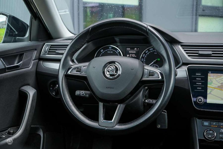 Melns Skoda SuperB 2018 Kauņa, ar dzinēja tilpumu 1.97 L un nobraukumu 184 tūkst. km par 14250 €, foto 19 vietnē AUTOMOTO.COM.LV