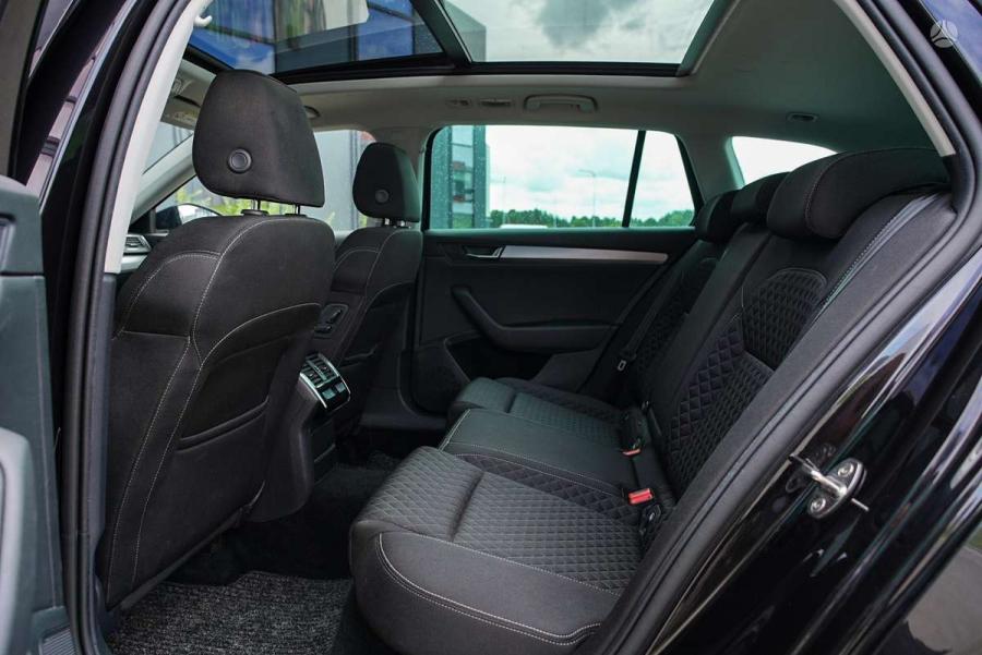 Melns Skoda SuperB 2018 Kauņa, ar dzinēja tilpumu 1.97 L un nobraukumu 184 tūkst. km par 14250 €, foto 38 vietnē AUTOMOTO.COM.LV