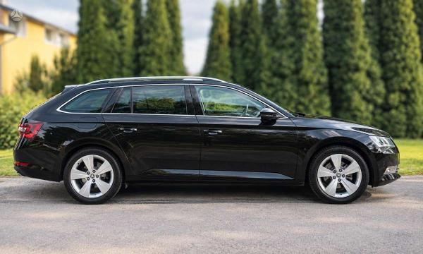 Skoda SuperB 2018 Palanga vietnē Melns Skoda SuperB 2018 Palanga, ar dzinēja tilpumu 1.80 L un nobraukumu 160 tūkst. km par 14900 €, foto 6 vietnē AUTOMOTO.COM.LV