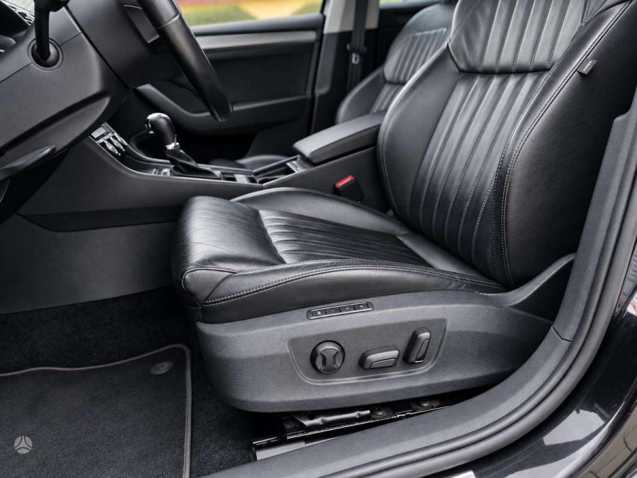 Melns Skoda SuperB 2018 Palanga, ar dzinēja tilpumu 1.80 L un nobraukumu 160 tūkst. km par 14900 €, foto 12 vietnē AUTOMOTO.COM.LV
