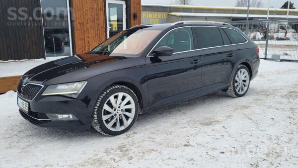 Black Skoda SuperB 2019 in Riga, with an engine capacity of 2.00 L and mileage of 186 thousand km for 16900 €, photo 3 on AUTOMOTO.COM.LV