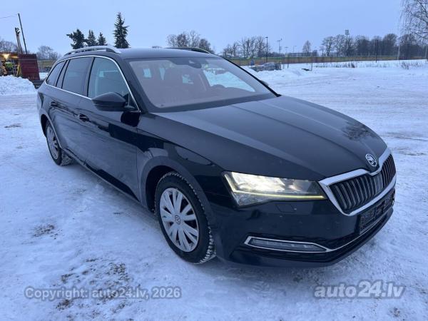 Melns Skoda SuperB 2019 Tallina, ar dzinēja tilpumu 1.50 L un nobraukumu 0 tūkst. km par 10950 €, foto 3 vietnē AUTOMOTO.COM.LV