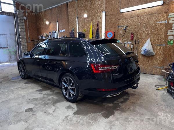 Black Skoda SuperB 2019 in Kuldiga, with an engine capacity of 2.00 L and mileage of 170 thousand km for 17800 €, photo 2 on AUTOMOTO.COM.LV