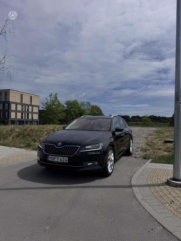 Melns Skoda SuperB 2019 Klaipėda, ar dzinēja tilpumu 2.00 L un nobraukumu 465 tūkst. km par 14500 €, foto 1 vietnē AUTOMOTO.COM.LV
