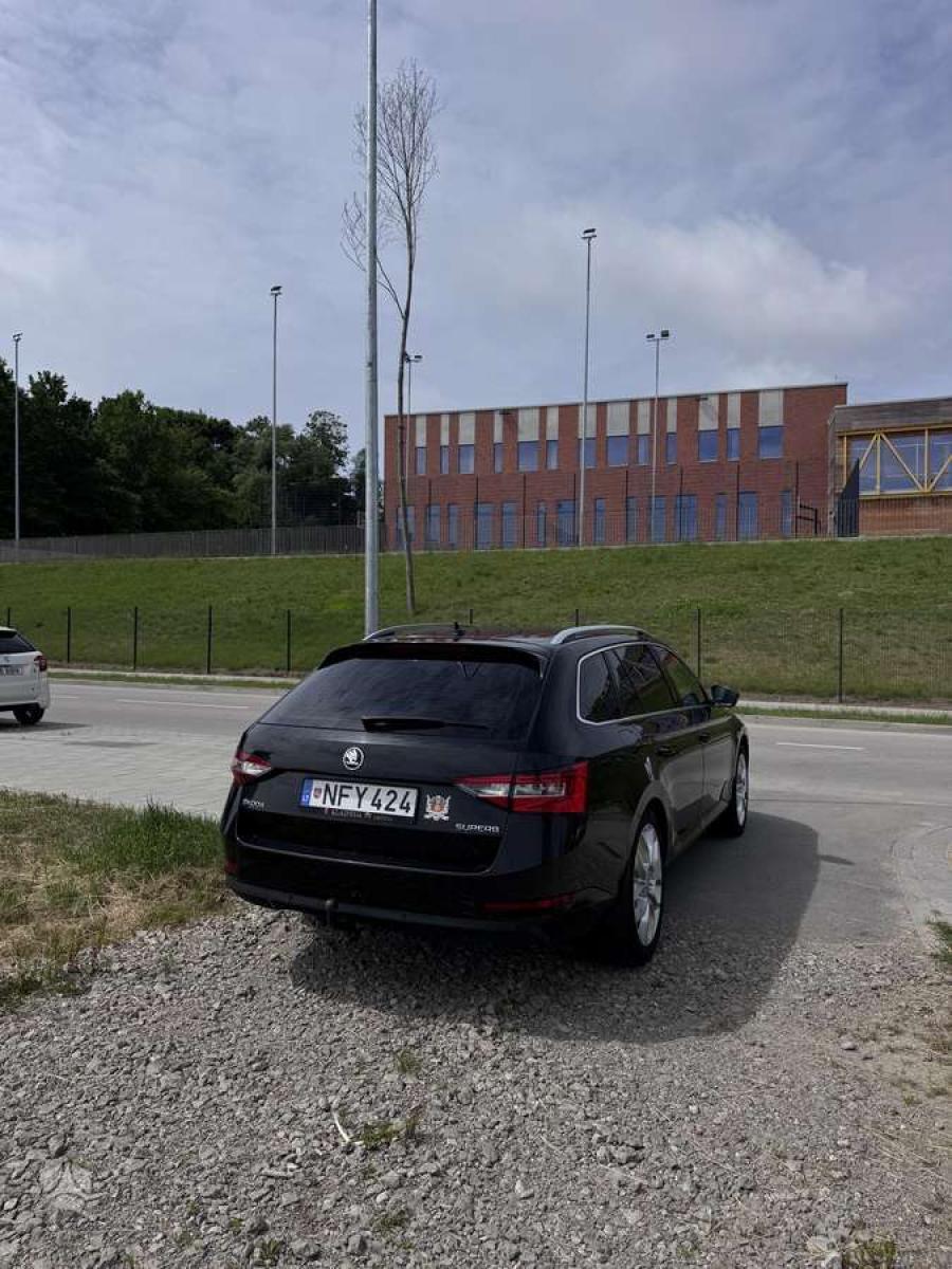 Black Skoda SuperB 2019 in Klaipeda, with an engine capacity of 2.00 L and mileage of 465 thousand km for 14500 €, photo 4 on AUTOMOTO.COM.LV