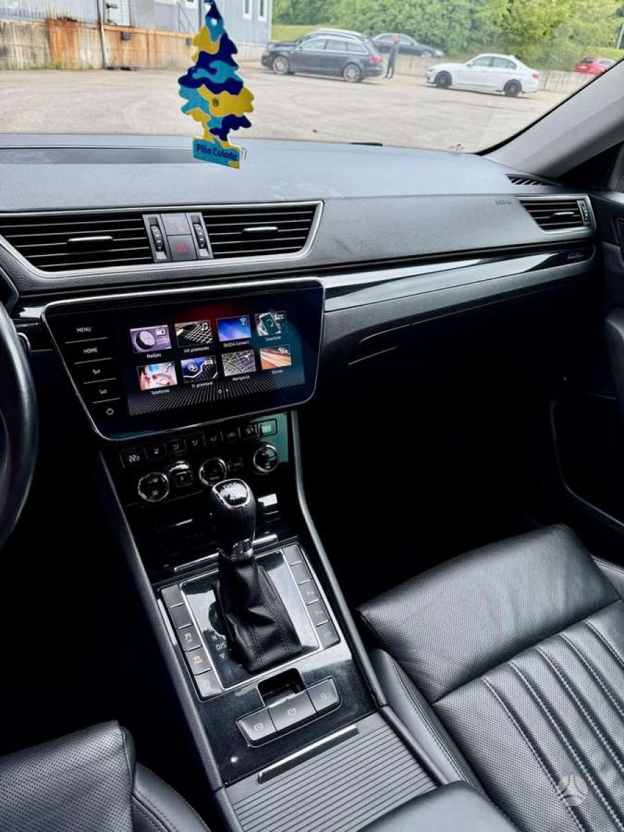 Black Skoda SuperB 2019 in Vilnius, with an engine capacity of 1.97 L and mileage of 267 thousand km for 11900 €, photo 12 on AUTOMOTO.COM.LV