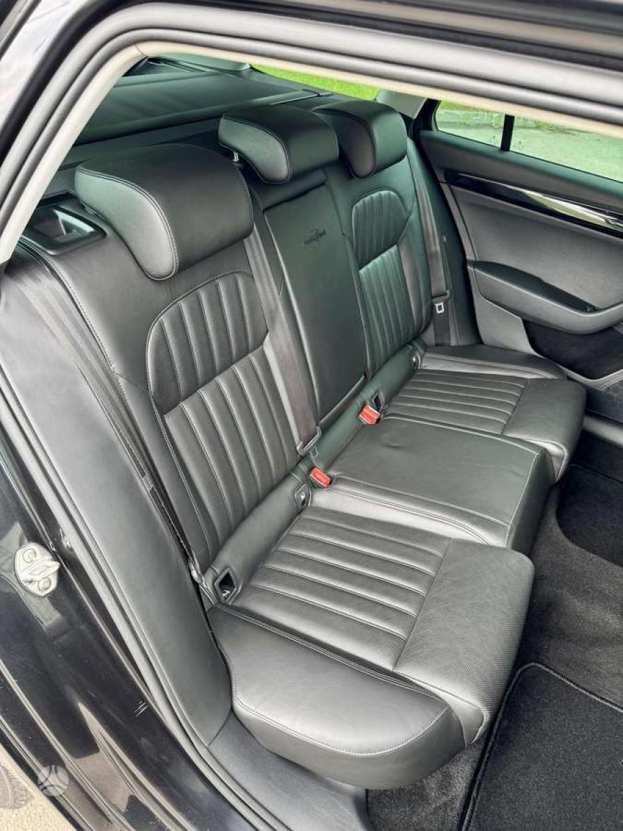 Black Skoda SuperB 2019 in Vilnius, with an engine capacity of 1.97 L and mileage of 267 thousand km for 11900 €, photo 15 on AUTOMOTO.COM.LV