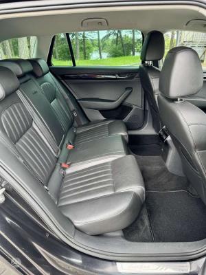 Black Skoda SuperB 2019 in Vilnius, with an engine capacity of 1.97 L and mileage of 267 thousand km for 11900 €, photo 16 on AUTOMOTO.COM.LV