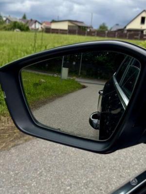 Black Skoda SuperB 2019 in Vilnius, with an engine capacity of 1.97 L and mileage of 267 thousand km for 11900 €, photo 20 on AUTOMOTO.COM.LV