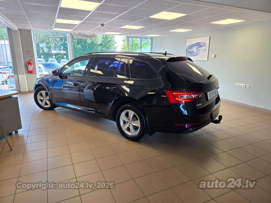 Melns Skoda SuperB 2019 Tartu, ar dzinēja tilpumu 2.00 L un nobraukumu 287 tūkst. km par 10990 €, foto 5 vietnē AUTOMOTO.COM.LV