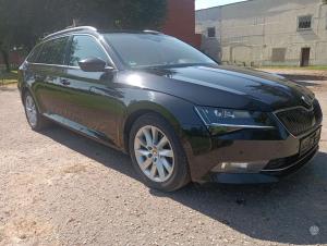 Black Skoda SuperB 2019 in Utena, with an engine capacity of 1.97 L and mileage of 275 thousand km for 12990 €, photo 3 on AUTOMOTO.COM.LV