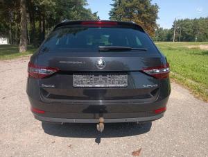 Black Skoda SuperB 2019 in Utena, with an engine capacity of 1.97 L and mileage of 275 thousand km for 12990 €, photo 11 on AUTOMOTO.COM.LV