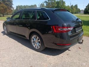 Black Skoda SuperB 2019 in Utena, with an engine capacity of 1.97 L and mileage of 275 thousand km for 12990 €, photo 12 on AUTOMOTO.COM.LV
