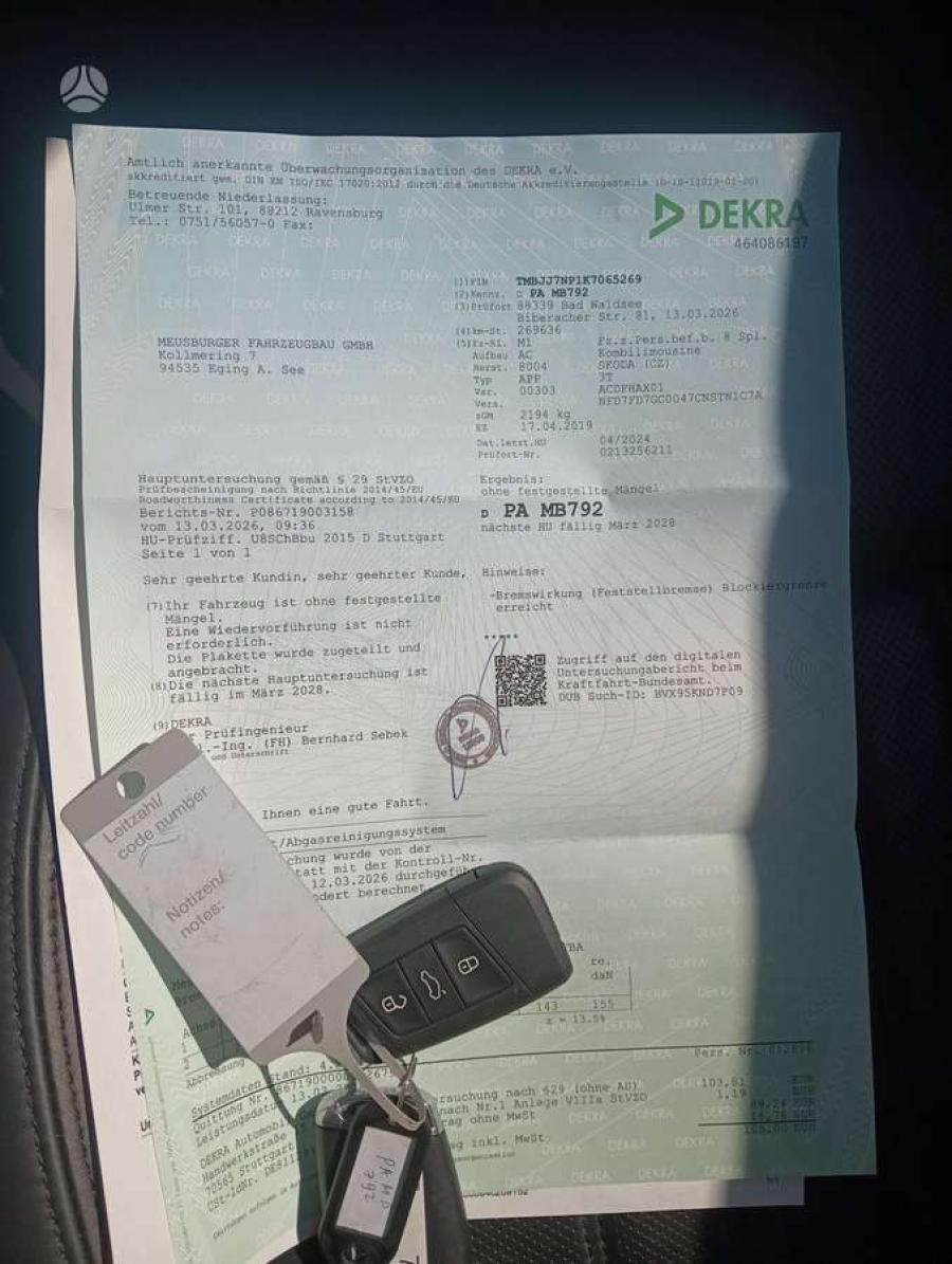 Black Skoda SuperB 2019 in Utena, with an engine capacity of 1.97 L and mileage of 275 thousand km for 12990 €, photo 25 on AUTOMOTO.COM.LV