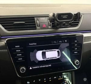 Black Skoda SuperB 2019 in Marijampole, with an engine capacity of 1.97 L and mileage of 221 thousand km for 18450 €, photo 12 on AUTOMOTO.COM.LV