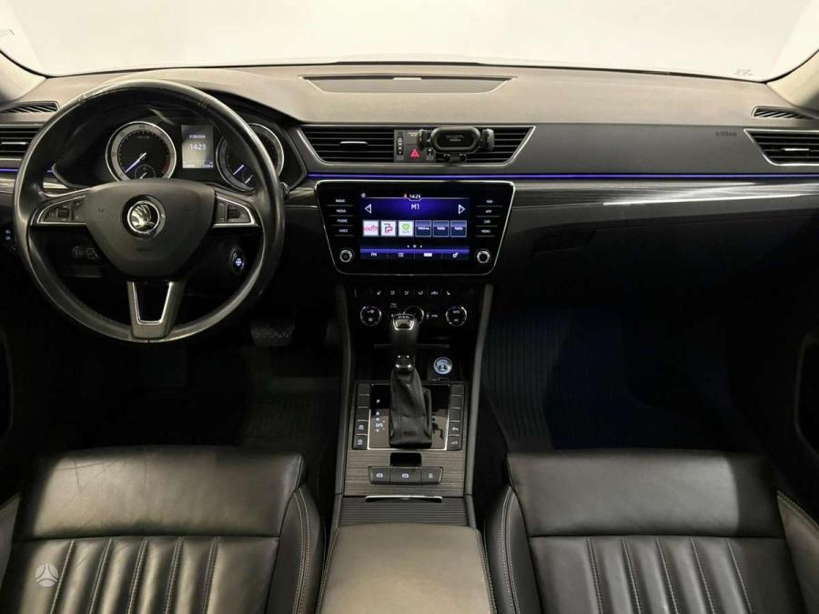 Black Skoda SuperB 2019 in Marijampole, with an engine capacity of 1.97 L and mileage of 221 thousand km for 18450 €, photo 22 on AUTOMOTO.COM.LV