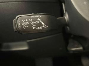 Black Skoda SuperB 2019 in Marijampole, with an engine capacity of 1.97 L and mileage of 221 thousand km for 18450 €, photo 39 on AUTOMOTO.COM.LV
