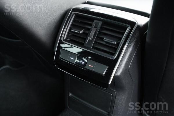 Black Skoda SuperB 2019 in Riga, with an engine capacity of 2.00 L and mileage of 207 thousand km for 16900 €, photo 8 on AUTOMOTO.COM.LV
