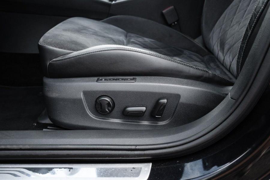 Melns Skoda SuperB 2019 Rīga, ar dzinēja tilpumu 2.00 L un nobraukumu 207 tūkst. km par 16900 €, foto 11 vietnē AUTOMOTO.COM.LV
