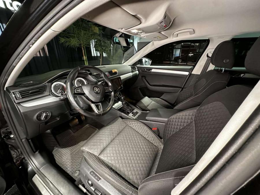 Melns Skoda SuperB 2019 Viļņa, ar dzinēja tilpumu 1.98 L un nobraukumu 177 tūkst. km par 17000 €, foto 14 vietnē AUTOMOTO.COM.LV